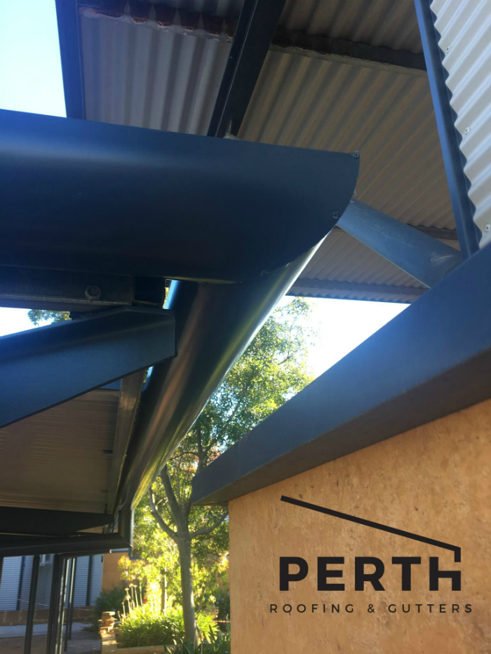 Gutter Replacement - Do You Need Your Gutters Replaced?